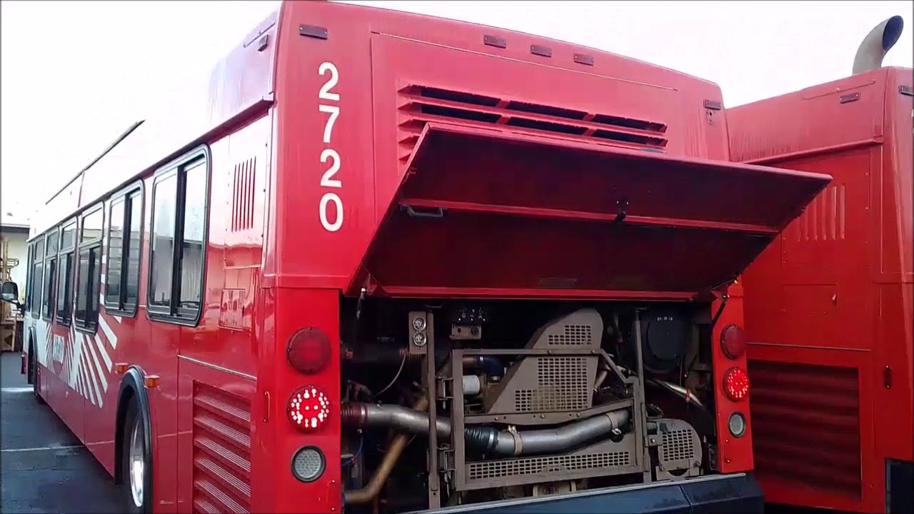 Ex San Diego MTS 2005 New Flyer C40LF #2720 - YouTube