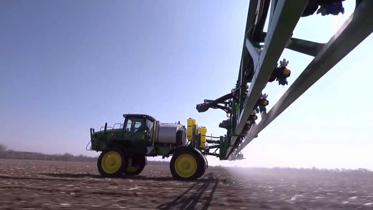 John Deere: Sprayer Ride Video - YouTube