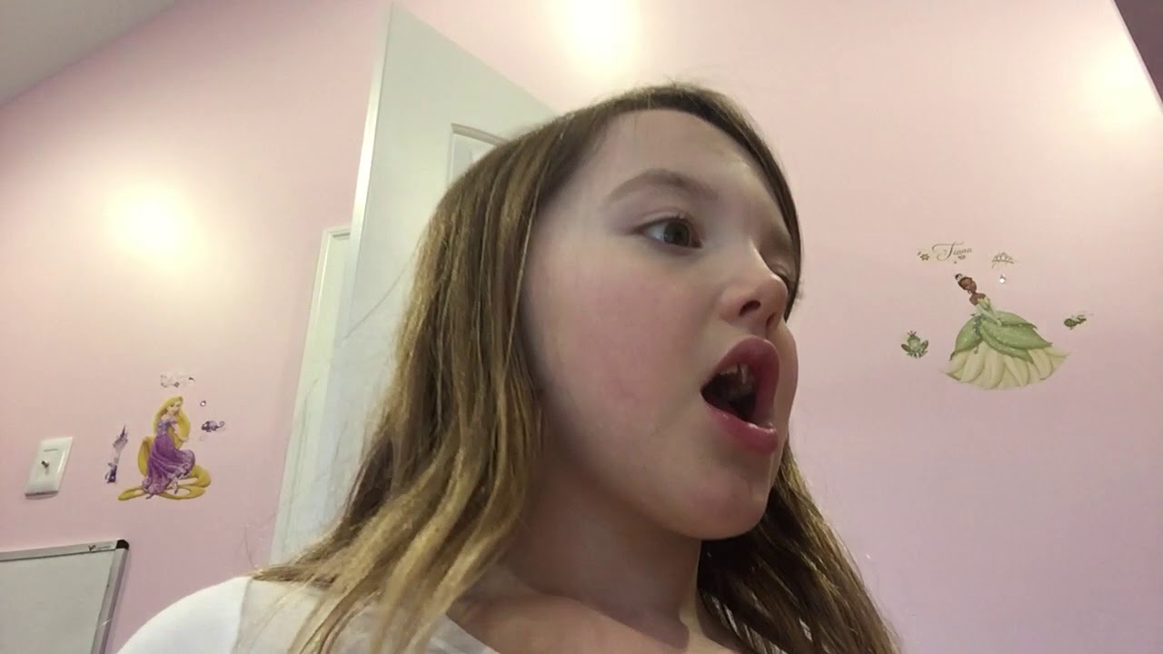 Elle & Mackinzy 1st Sister's Video - Sladovnik Family USA - YouTube