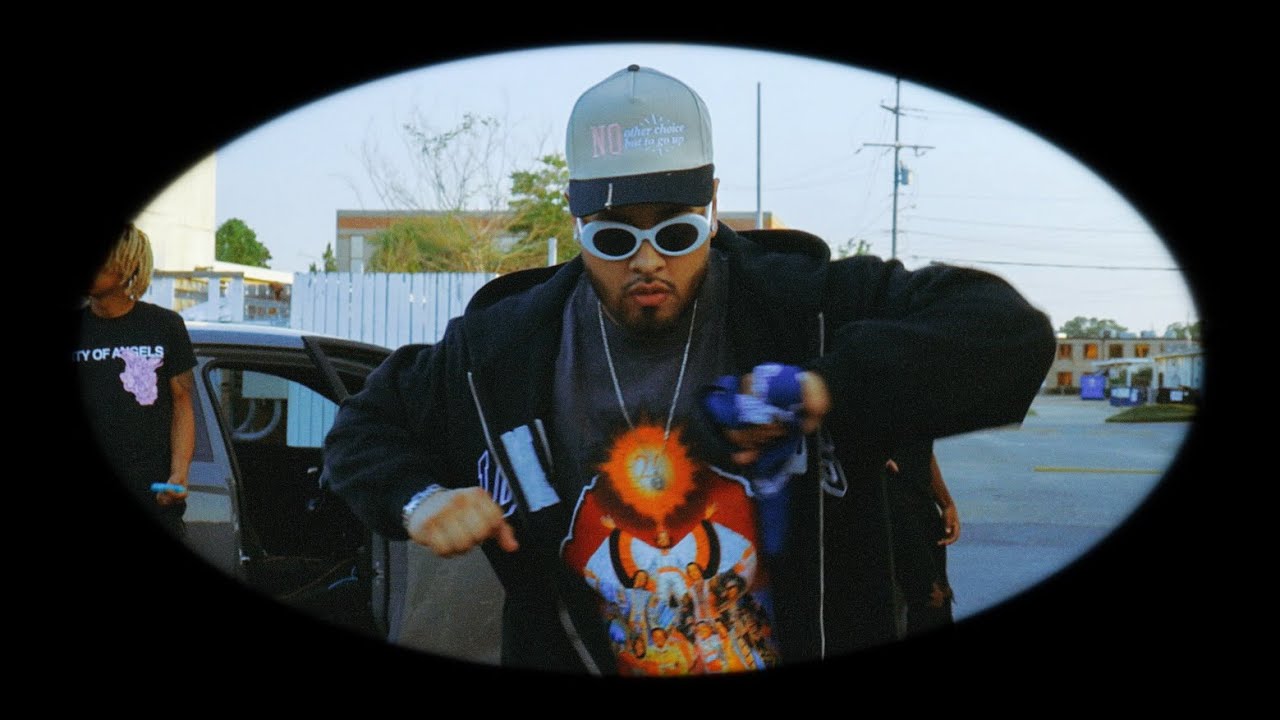 Dat Boy ft. 1awrence (Official Music Video) - YouTube
