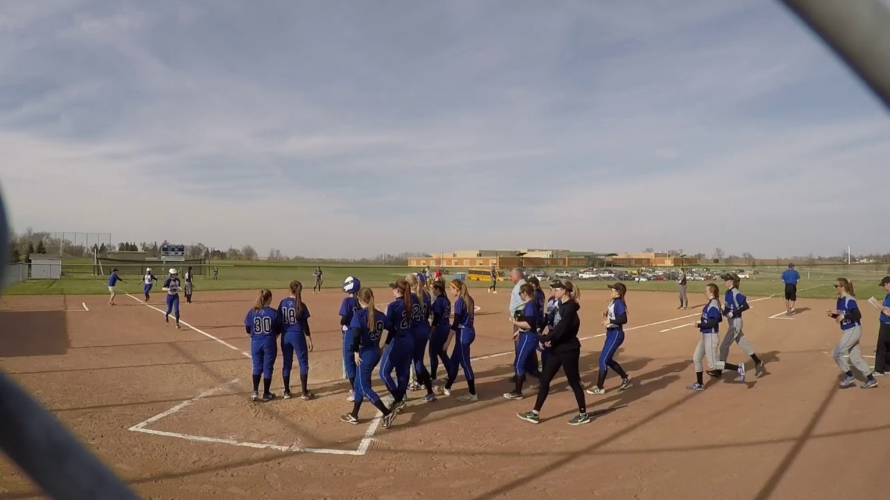 Catcher Sara Fredrickson hits 2 home runs in win over Clinton - 2018 ...