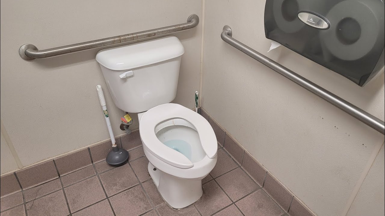 Walgreens mens restroom - YouTube