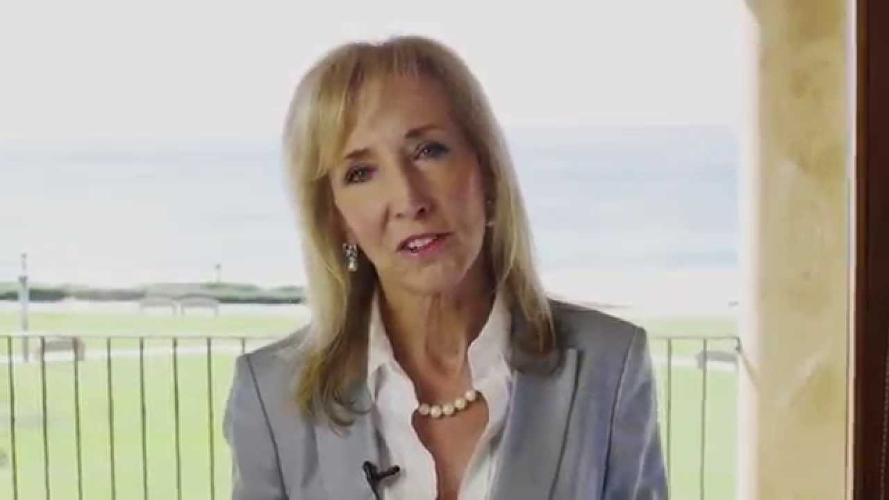 Suzi Dailey Presents DaileybytheSea Coastal Luxury - YouTube