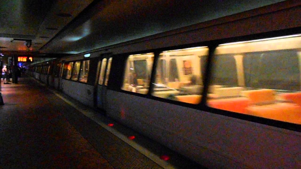 DC Metro (Wmata): Silver Line train to Largo depart Metro Center - YouTube