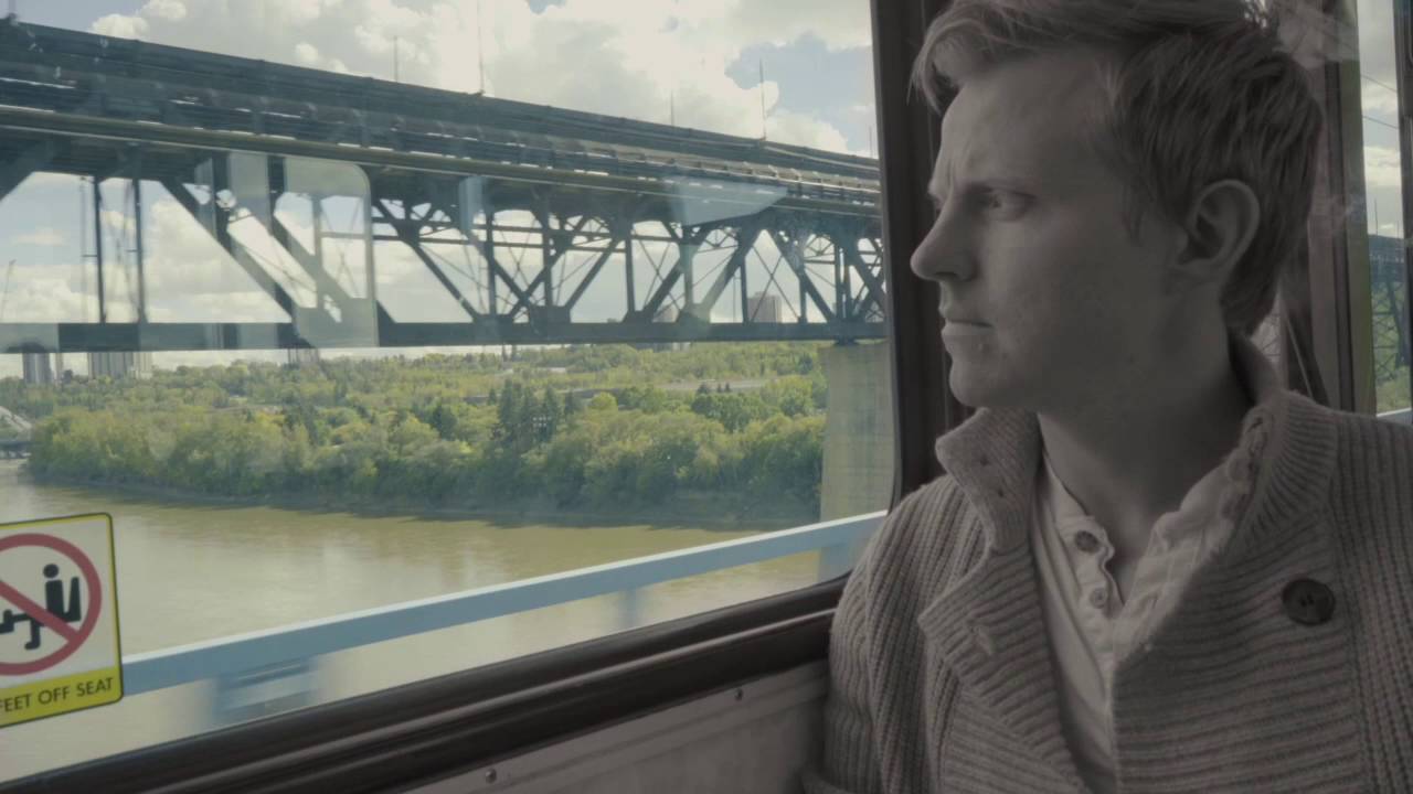 Martin Kerr - The Update (official music video) - YouTube