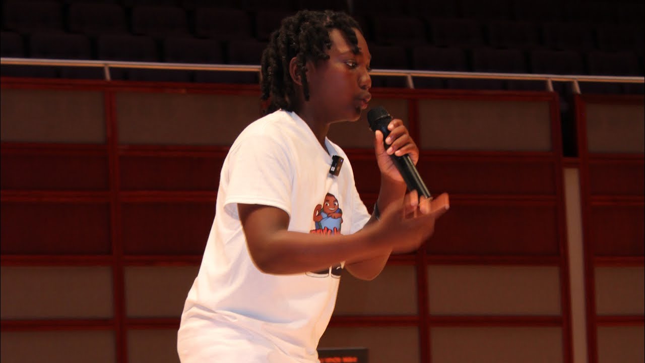 Lay Lay Concert Performance 🎶 - YouTube