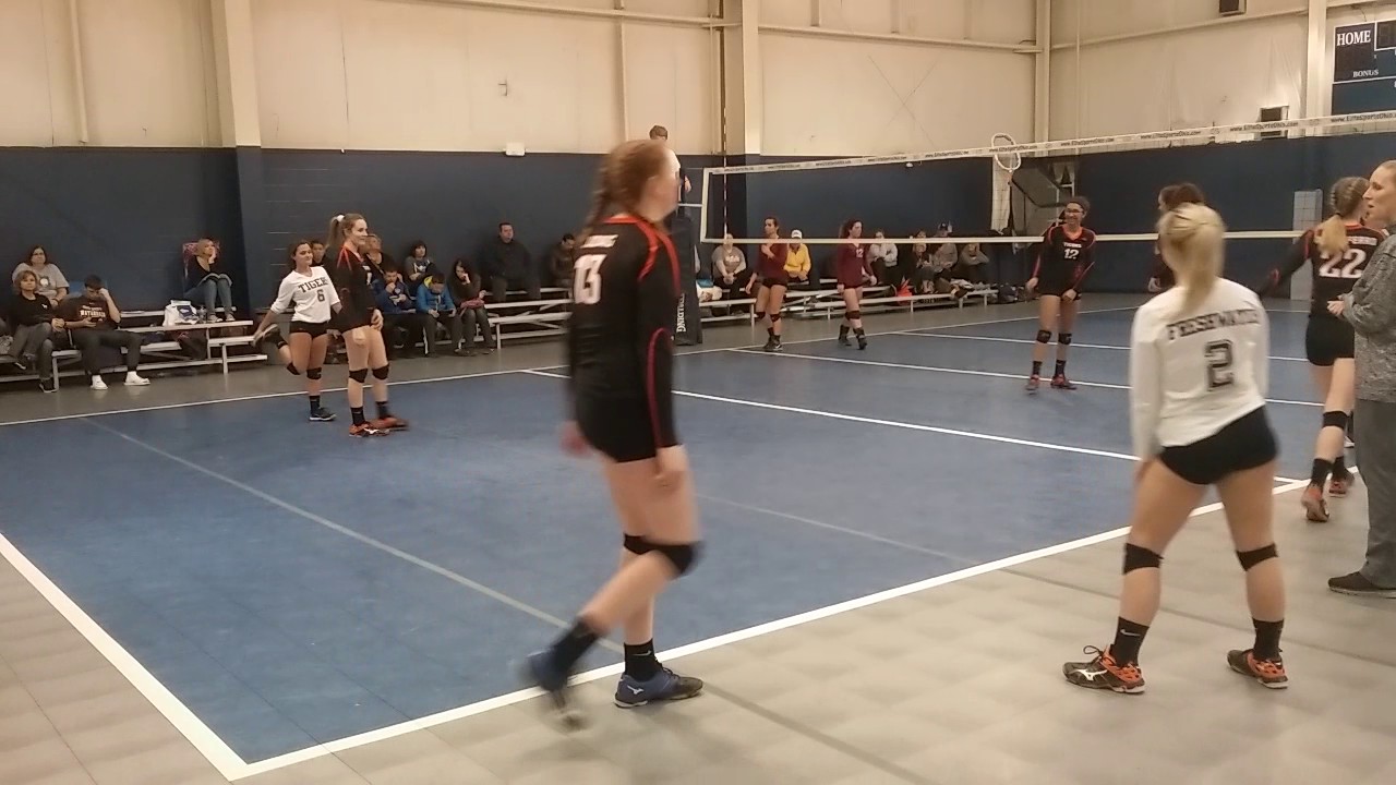 Tri State Tigers 15s black vs Club Crush 17s - YouTube