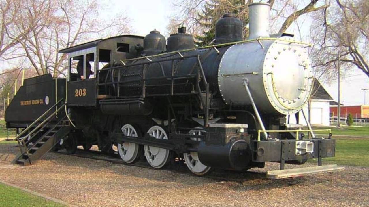 Moment in History Extra: Detroit Edison Locomotive - YouTube