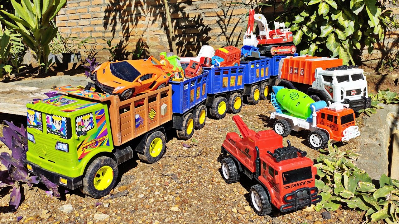 Mobil Truk Tronton Panjang Penuh Mobil Mobilan, Mobil Molen, Beko, Truk ...