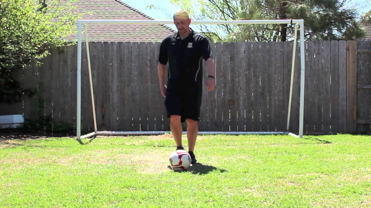 Change in Direction Move: Outside of the foot turn - YouTube