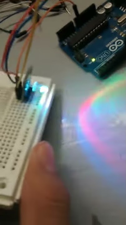 Arduino 3 leds (red green blue) - YouTube