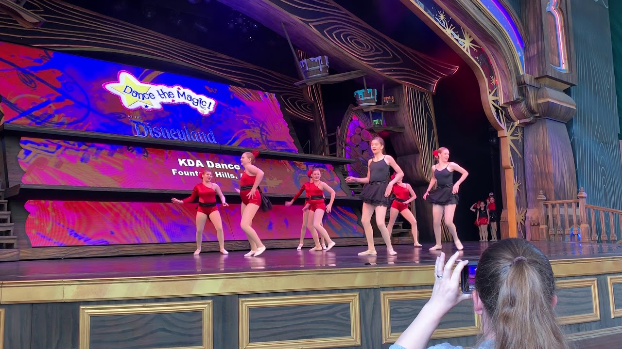 Disneyland Dance the Magic Performance KDA 2018 - YouTube