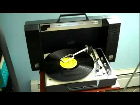 1975 GE Wildcat Portable Stereo Record Player - YouTube