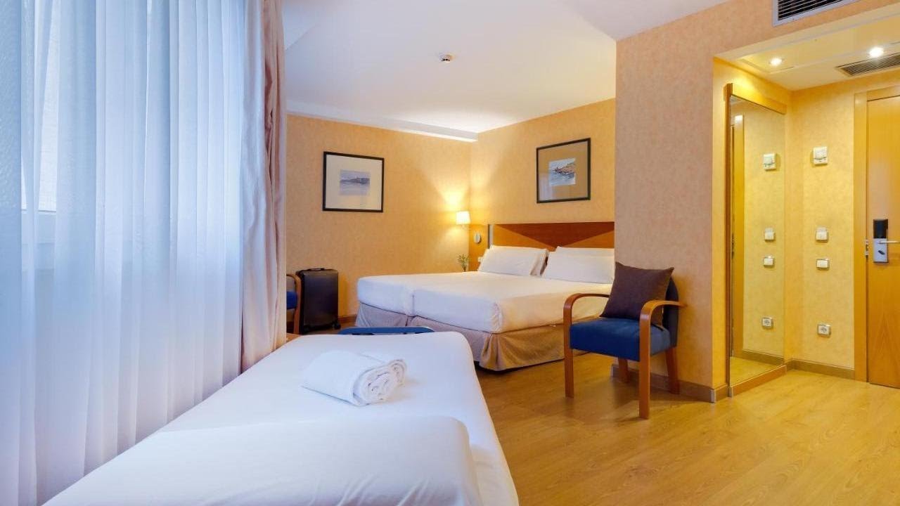 Oca Villa de Avilés Hotel, Avilés, Spain - YouTube