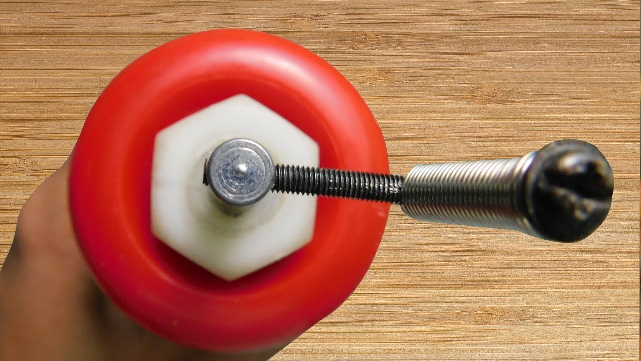 How to Make free Energy Torch/Flashlight without Battery - YouTube