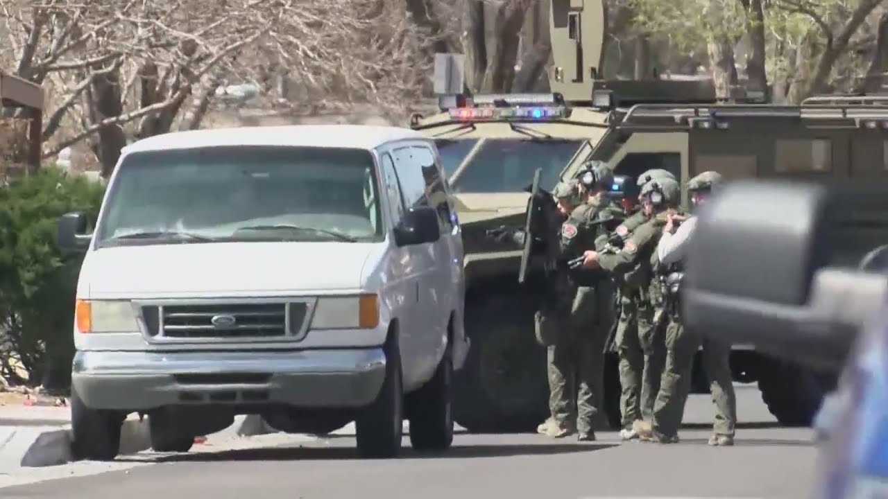 SWAT standoff at home of former state lawmaker Sheryl Williams ...