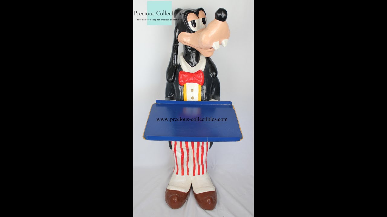 Goofy butler - lifesize statue - YouTube