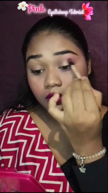 pink Eye makeup tutorial 🤍💕💕 #youtubeshorts #makeup #eyemakeup # ...