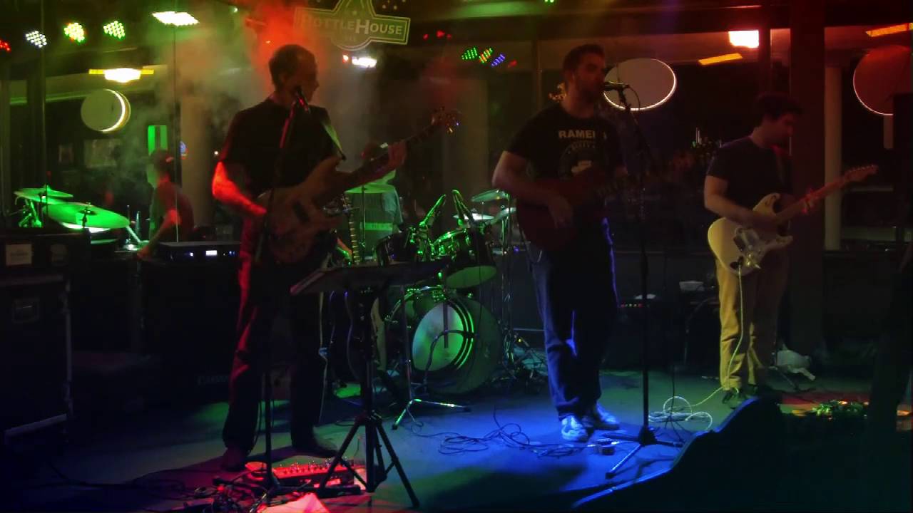 Alex Centeno Band - Basket Case (Green Day Cover) - YouTube