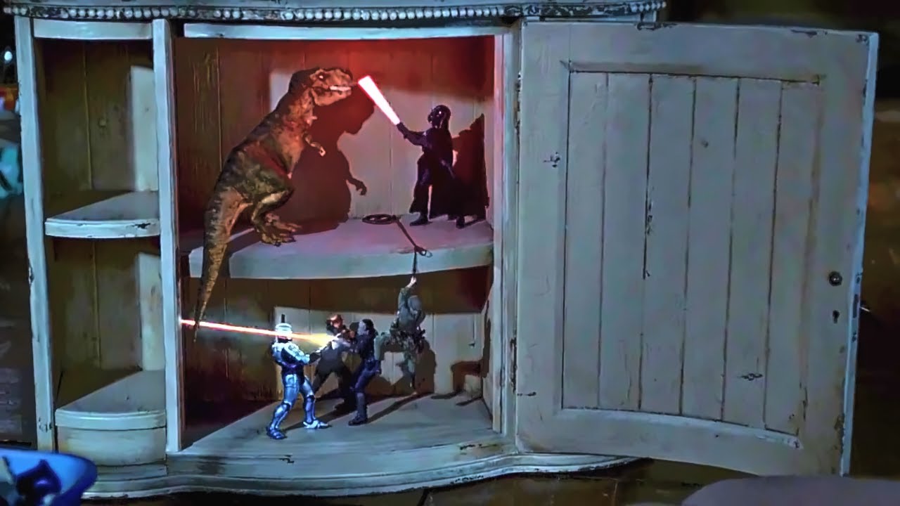 Magical Cupboard Brings To Life Toys That Just Want To Fight | Movie ...