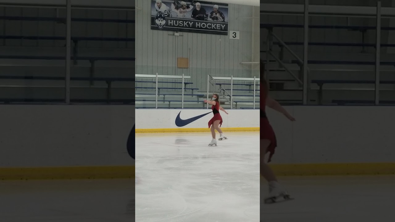 Veronica. Ice skating. UCONN. December 2021. - YouTube