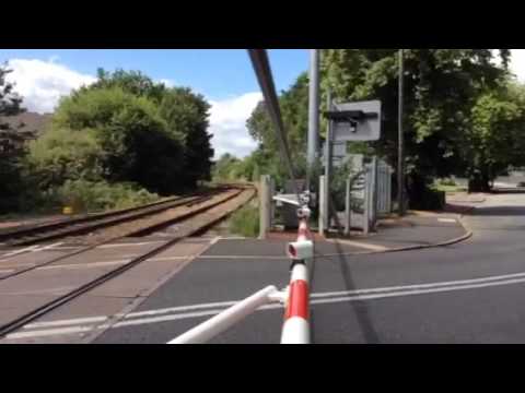 Sneinton level crossing (nottingham) Saturday 18.7.15 - YouTube