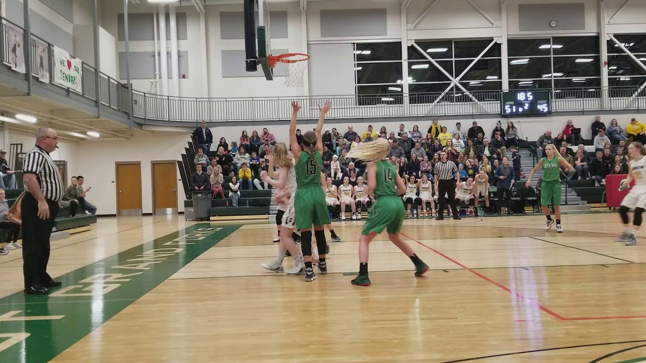 Folkers' three point play - YouTube