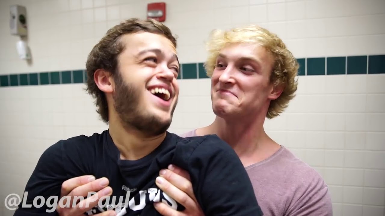Logan Paul -BEST FRIENDS Feat Dwarf Mamba - YouTube