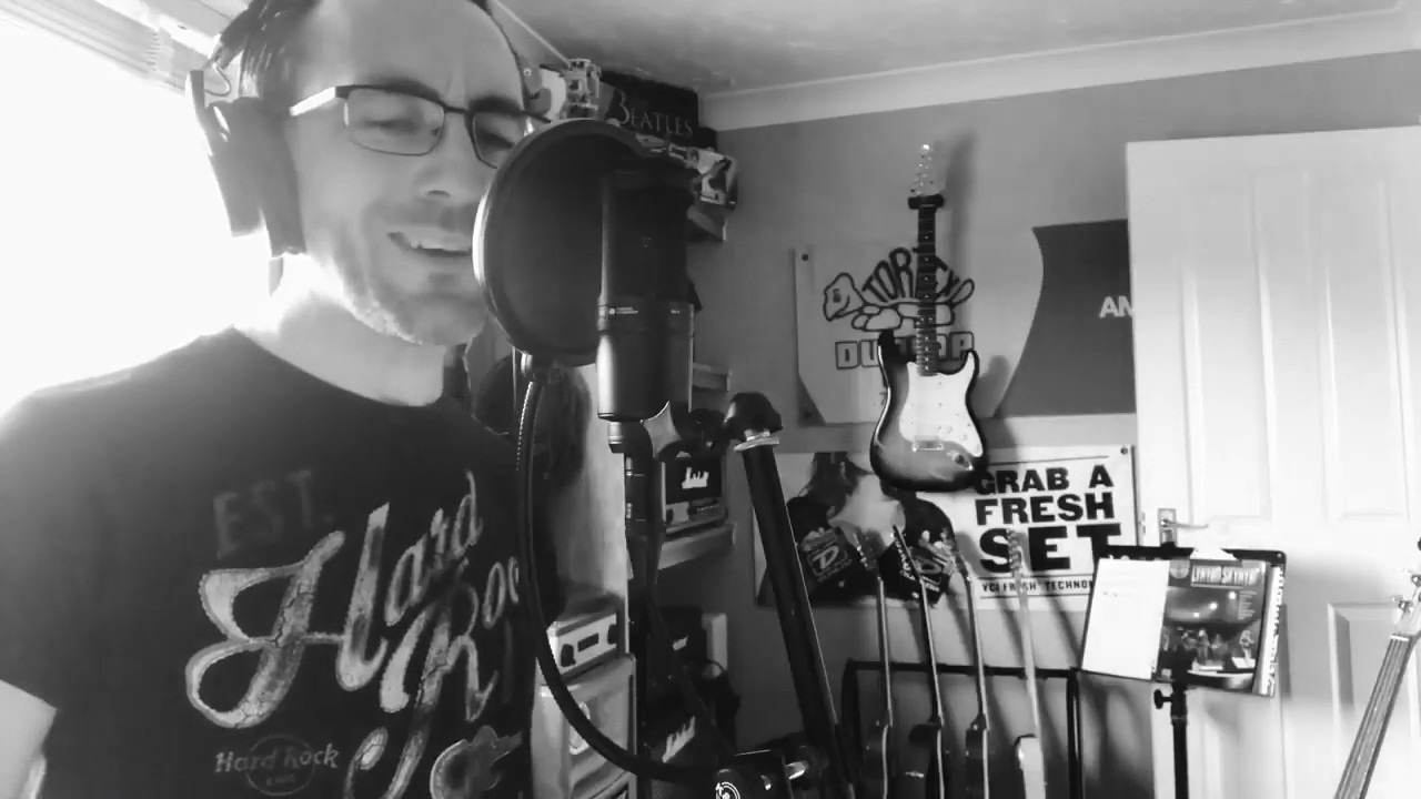 The Busking Hub [56] - Tom Harlock - YouTube