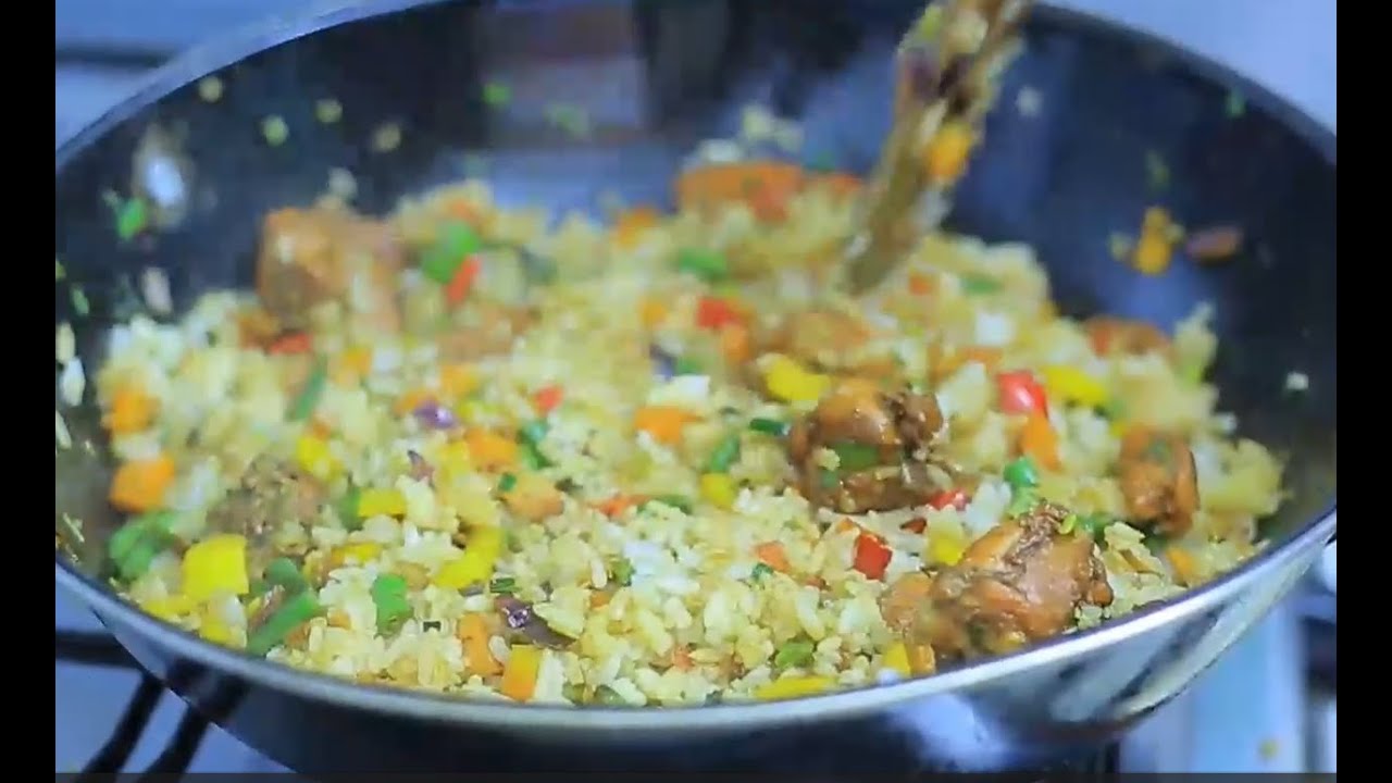MBEGA UMUCERI URYOSHYE WEE !!!!!! DUTEKE CHICKEN FRIED RICE RECIPE ...