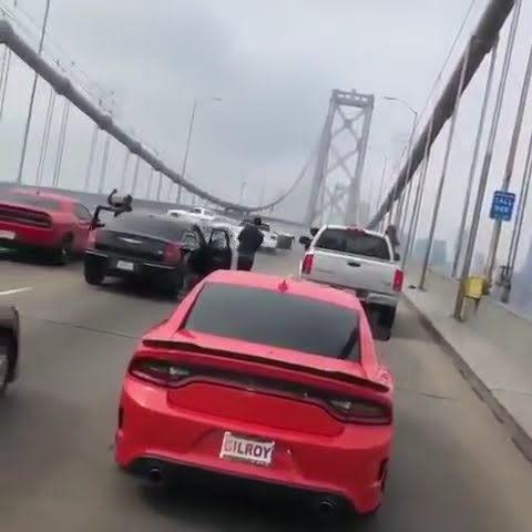 Sideshow on the Oakland-San Francisco Bay Bridge. 12.3.2022 - YouTube