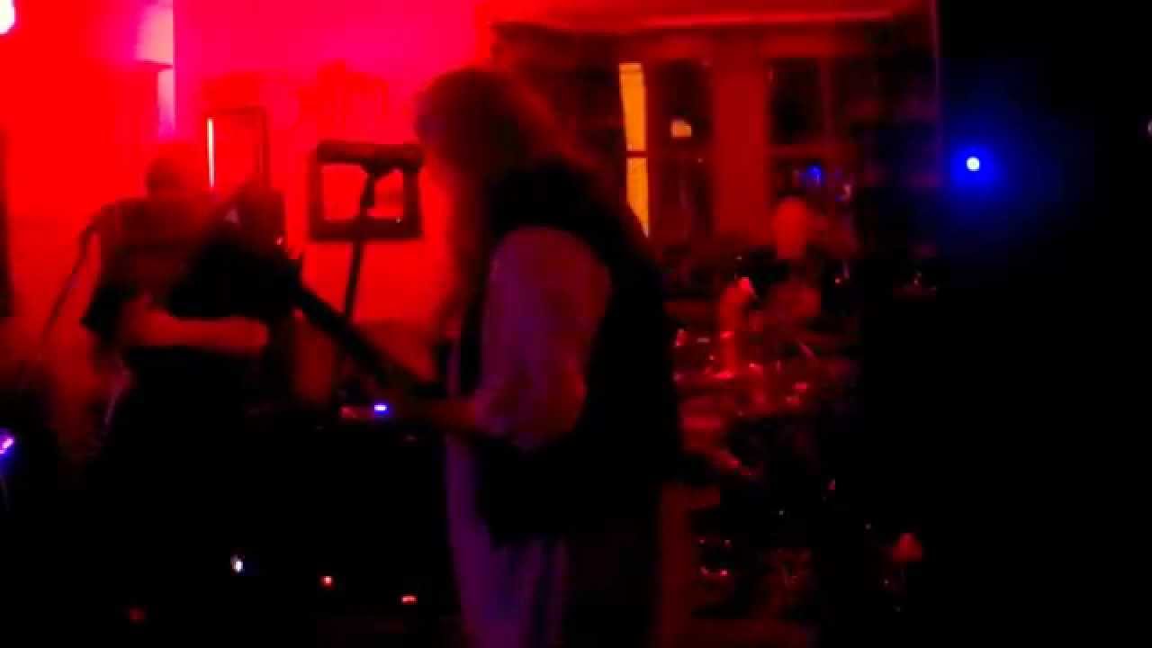 Alien Stash Tin - Lord Of The Hornets (Robert Calvert cover) - Live ...