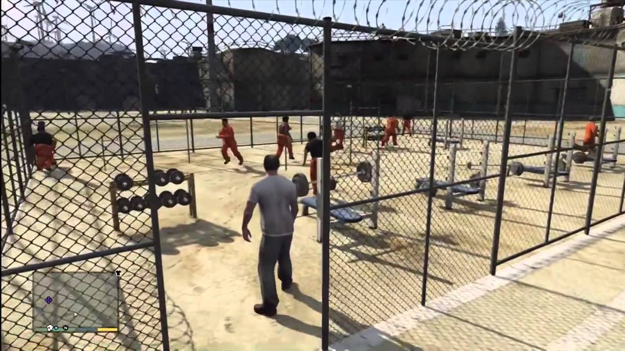 GTA 5 EASTER EGG Prison Fugitives, Inside Prison, Gym, Scared Prisoners ...
