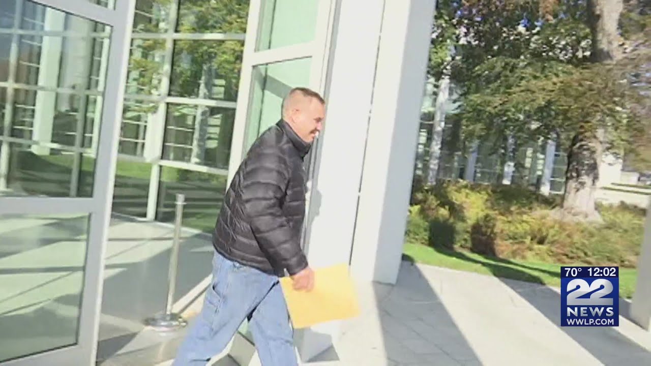 Greg Bigda files federal lawsuit to get his job back - YouTube