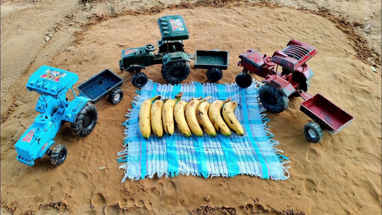 Banana loading in tractor trolley#03 - YouTube