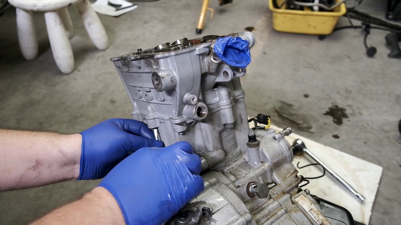 006 F650GS engine top end disassembly - YouTube