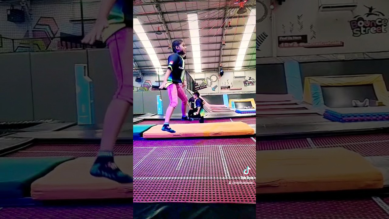 Front and Side jump - Trampoline Gymnastic- Bounce Street Asia - YouTube
