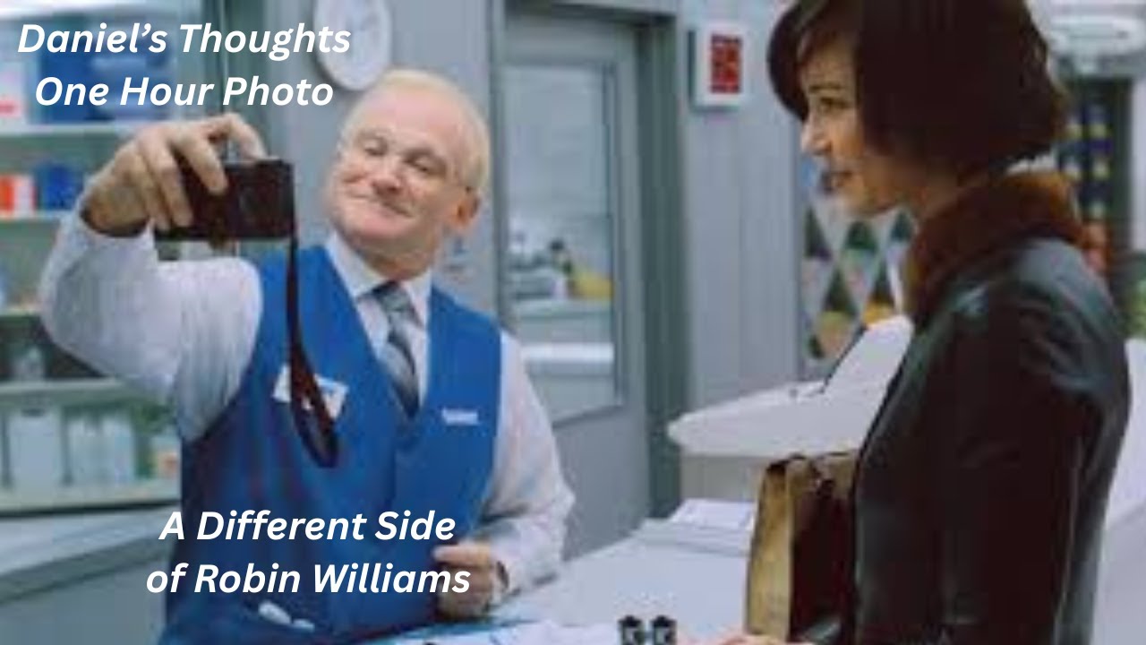 One Hour Photo (2002) is Creepy and Sad - YouTube