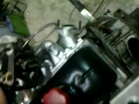 Motor renault 4L 3º arranque - YouTube