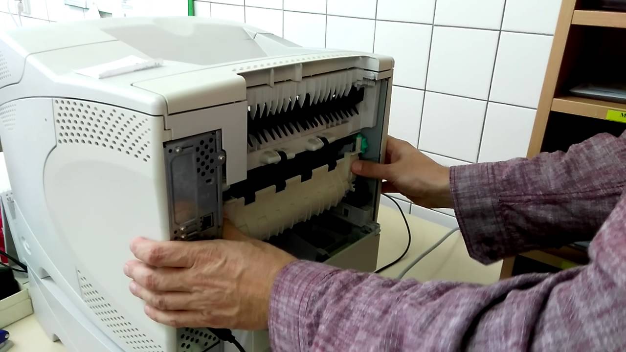 Replace HP maintenance kit pro 220V, Q5422A - YouTube