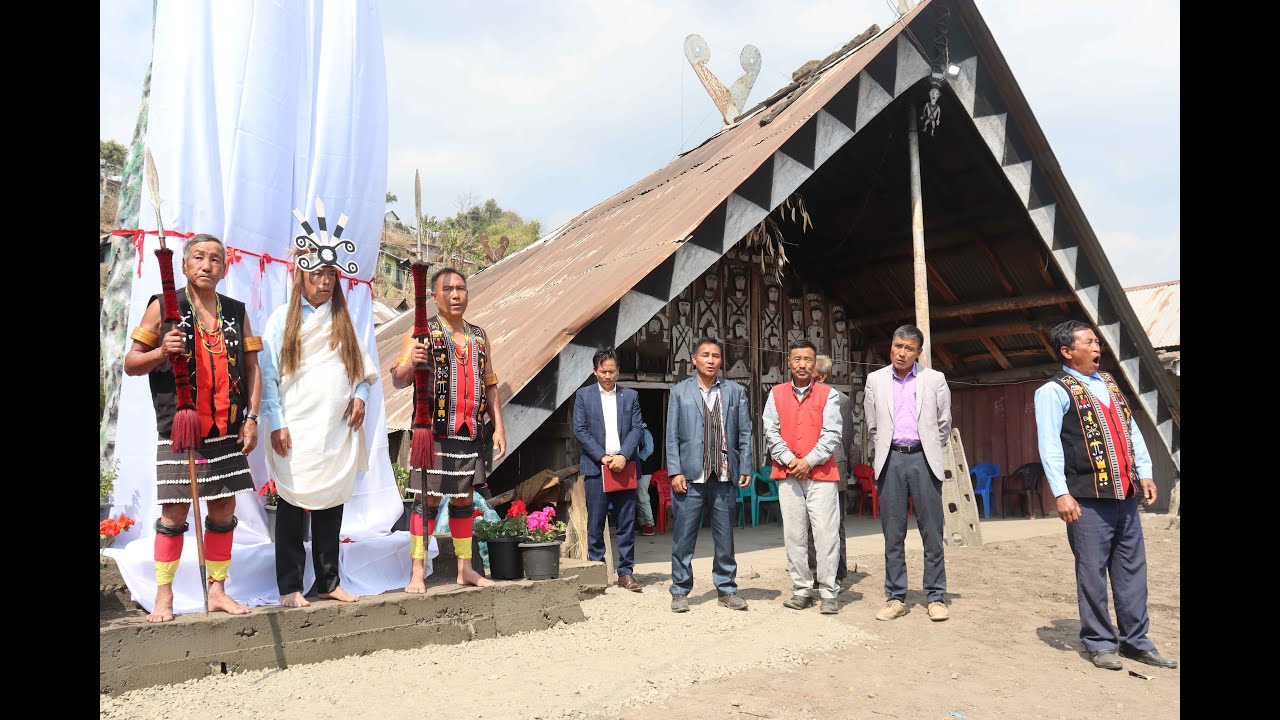 Monolith Inaugural of APOU DIKAKWI | Commemorated by Two Clans ...
