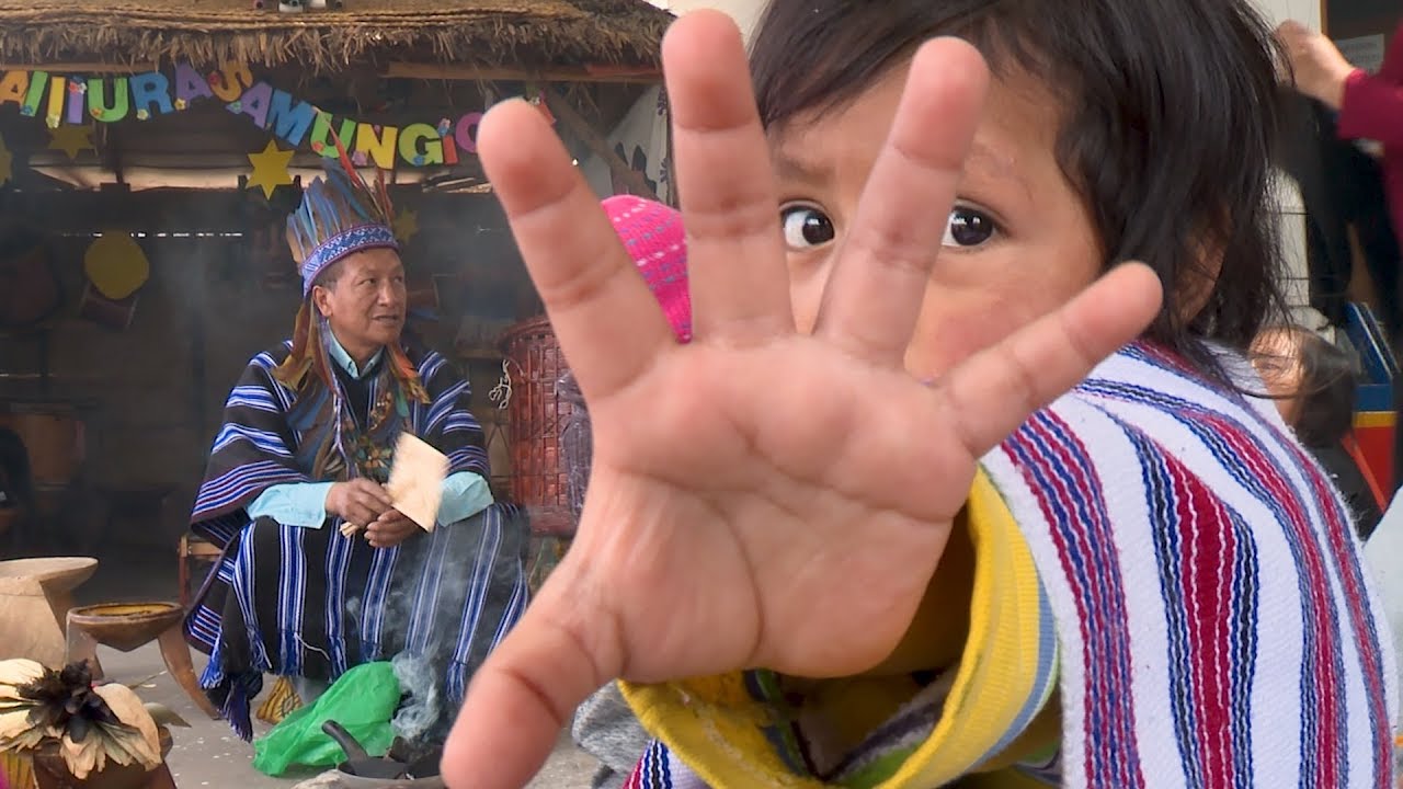 Ritual del uairachii en la casa de pensamiento Wawita Kunapa Wasi - YouTube