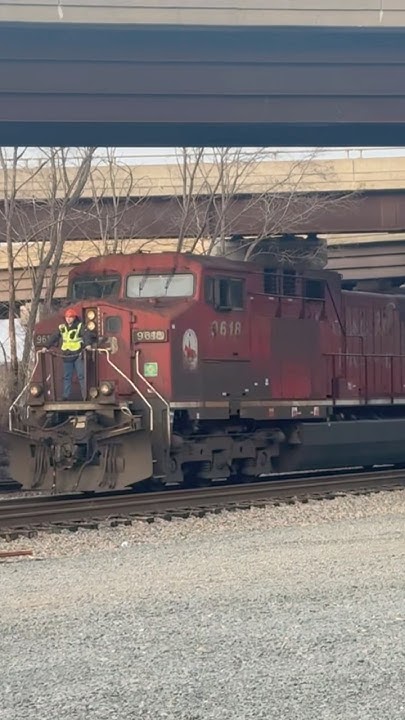 CP 9618 AC4400CW RCMP Musical Ride in Carteret, NJ #canadianpacific #shorts #foamer #railfan ...