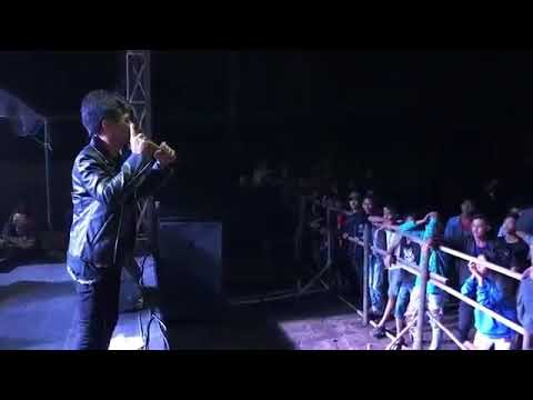 Jadi additional gitar Nansarunai band bersama Arul Power metal - YouTube