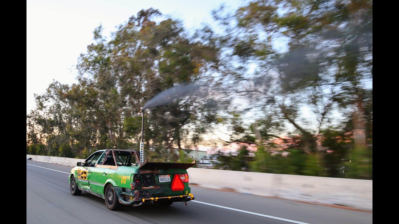 24h of Lemons | Thunderhill East | Dohn Jeere 425 - YouTube