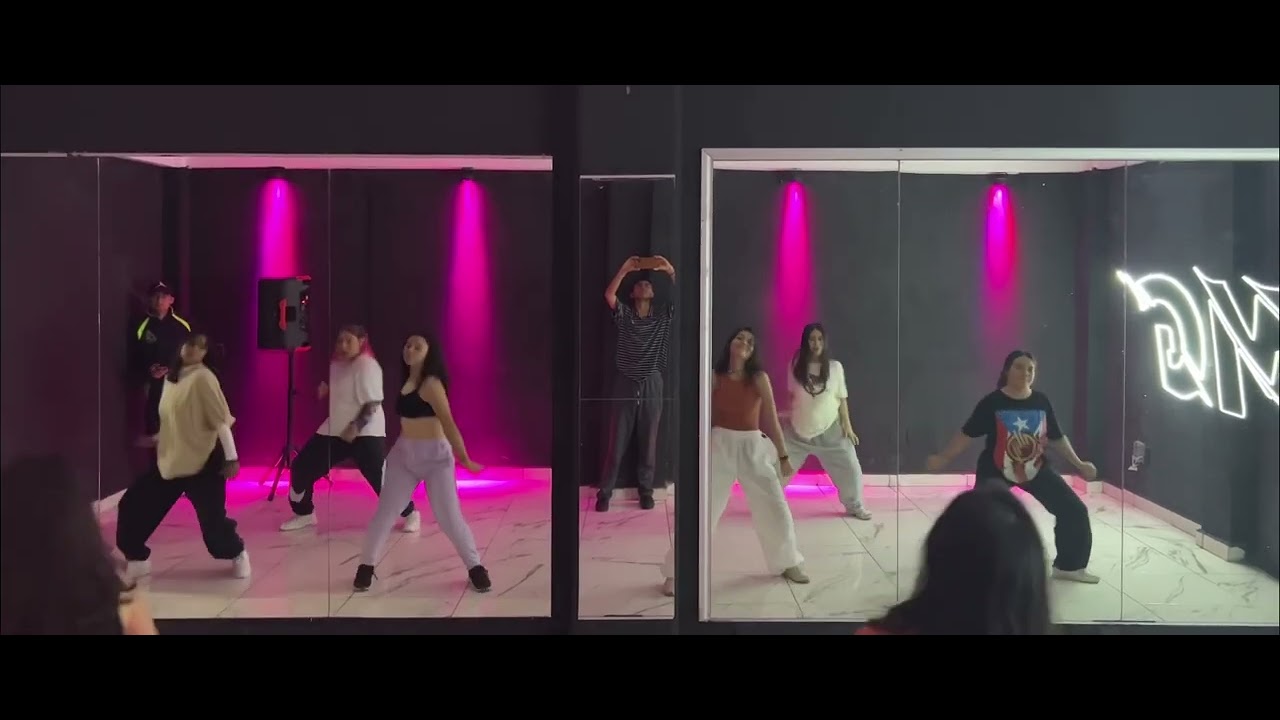 Al callao - Rauw Alejandro | Coreografía Giovanni Huerta - YouTube