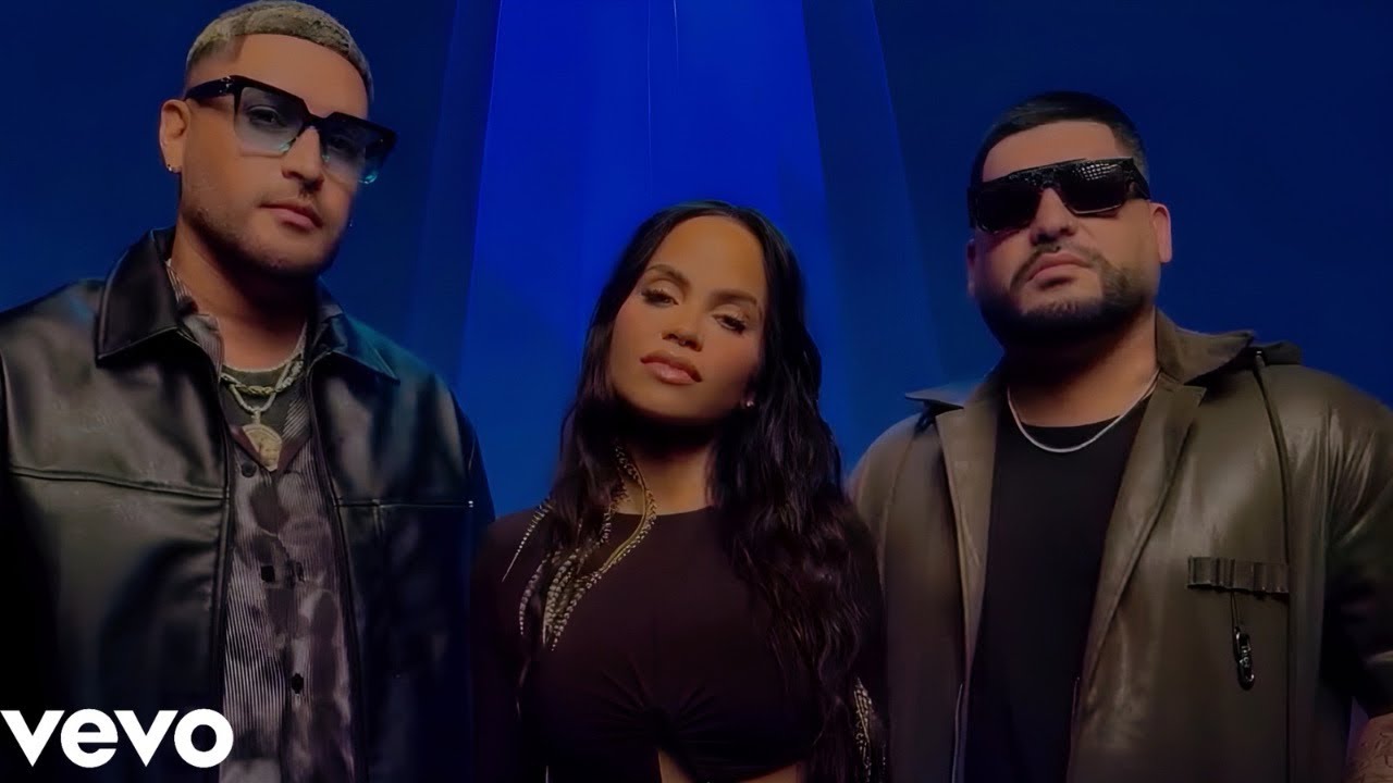 Natti Natasha - Como La Flor (Letra) Video Oficial - YouTube