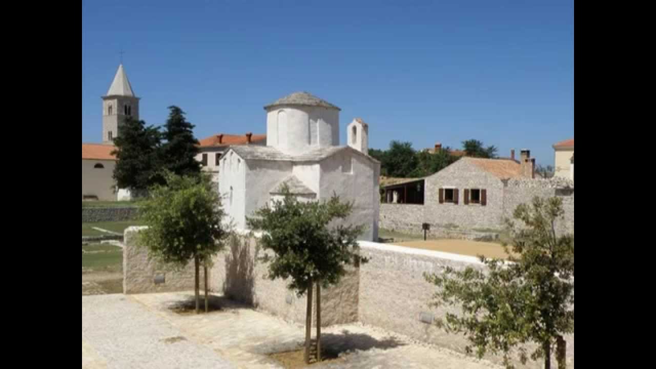 Grad Nin (fr) - YouTube