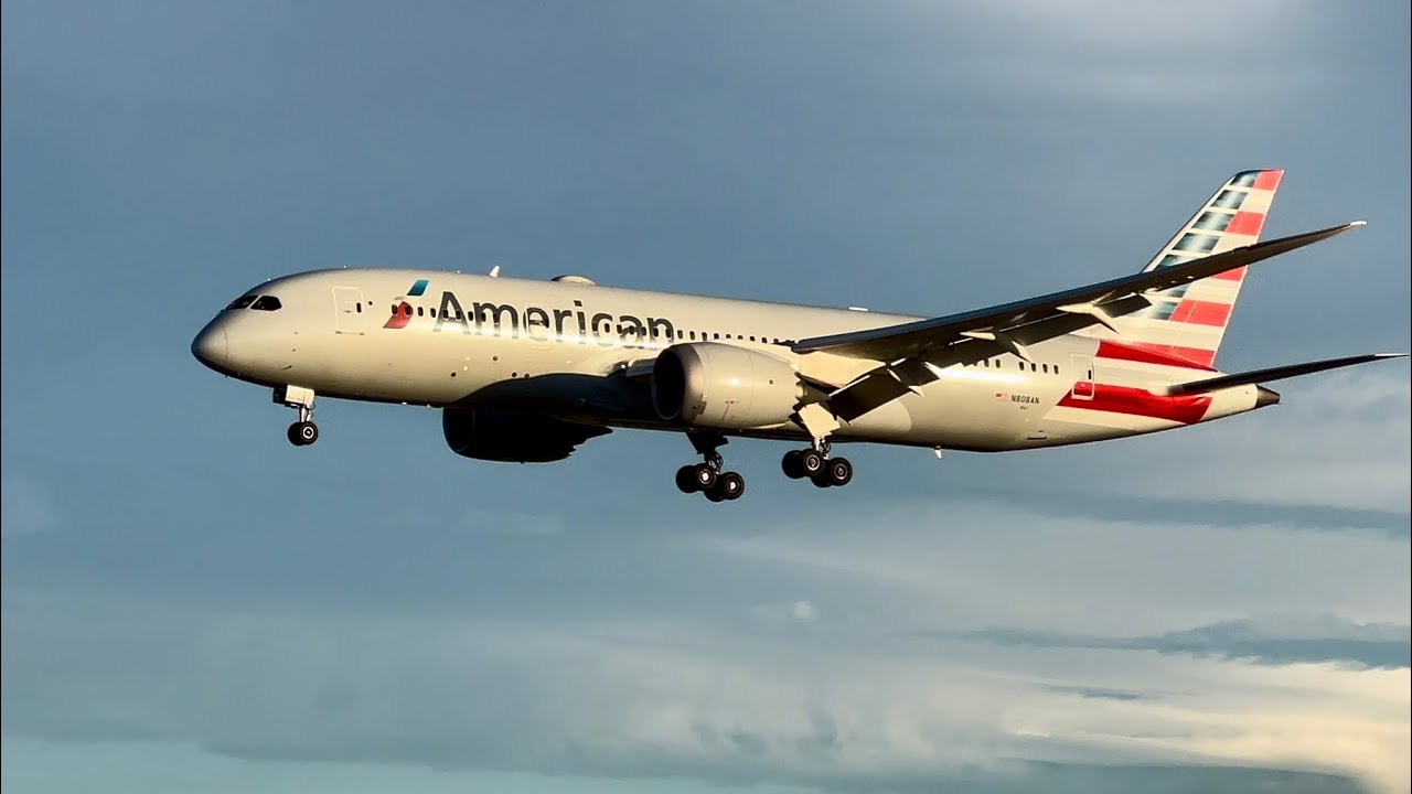 Barcelona Airport | Plane Spotting 4K Ultra HD Landings & Takeoffs ...