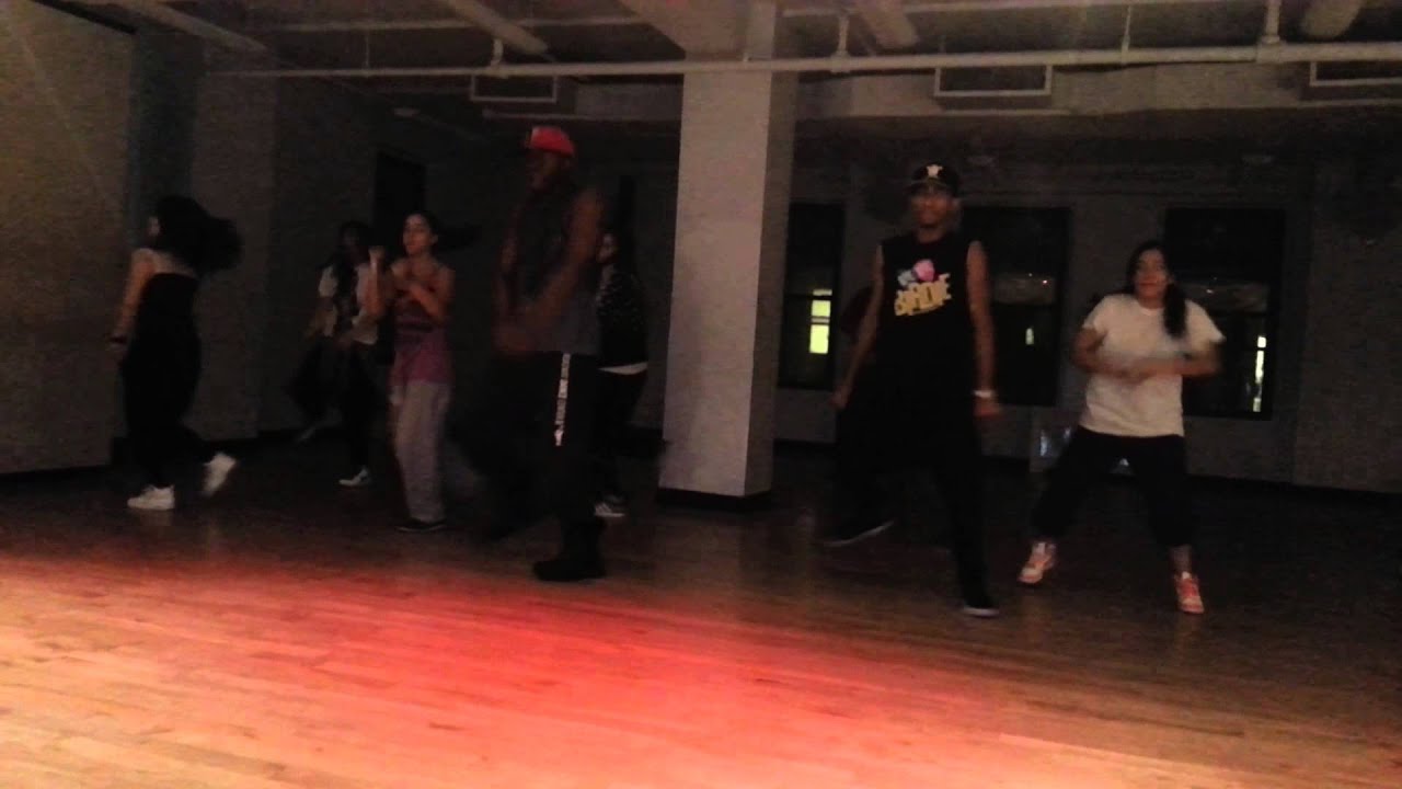 Victor Sho teaches G. Finale's "I Get Paper" @ BDC - YouTube